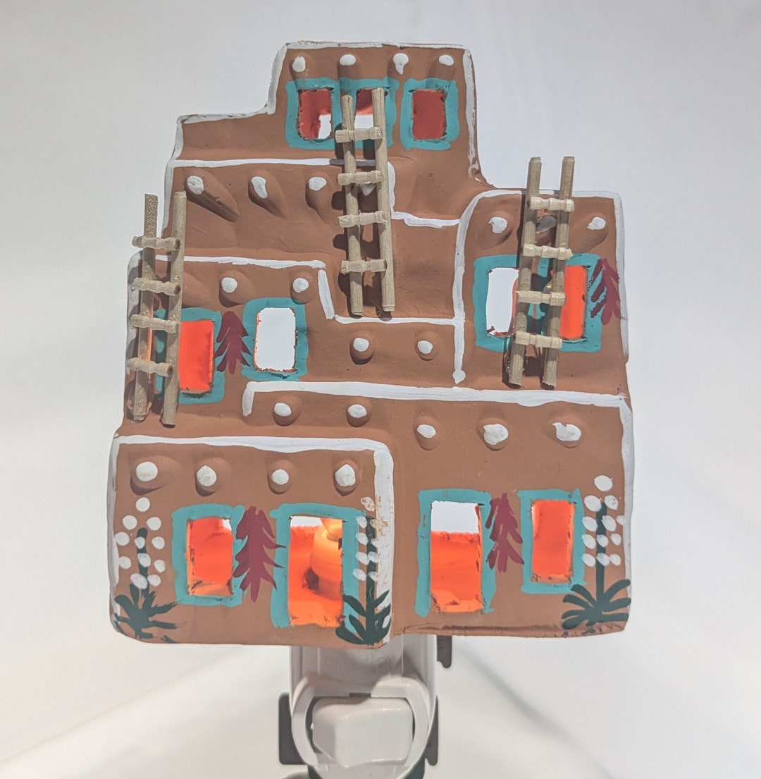 Multi-level Winter Pueblo Ornament – With Light Bulb and US 2-prong ...