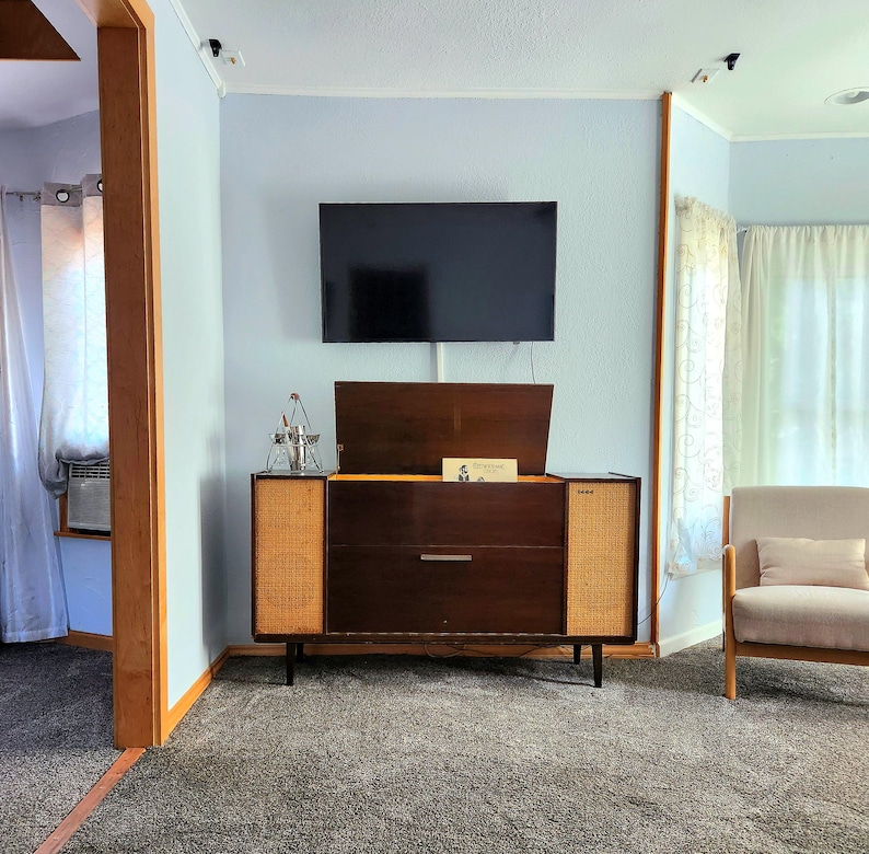 Record Player MCM Radio Stereo Console: Restored 1960s SABA - Etsy