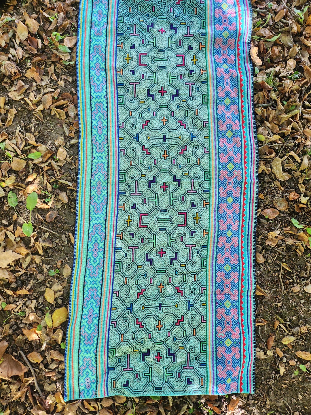 Embroidered Shipibo Cloth | Minimalist Scarf | Shamanic Tools ...