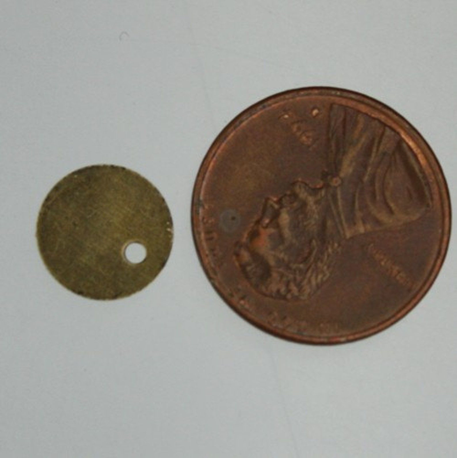 100 Pcs of Antique Brass Finished Coin Drop 10mm - Etsy