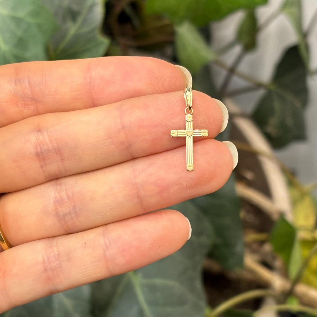 14k Heart and Clover Cross Mini Charm Pendant - Etsy