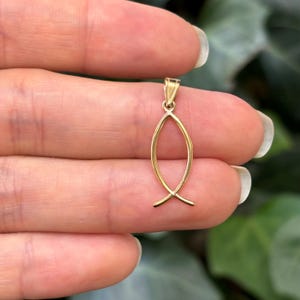 14K Gold Ichthus Fish Charm Pendant - Etsy