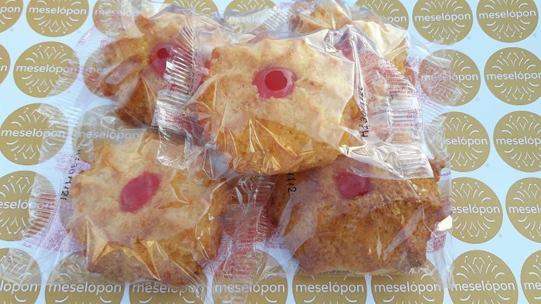 Coconut Macaroons Soft Cookies Biscuits Wedding Treats Baptism Greek ...