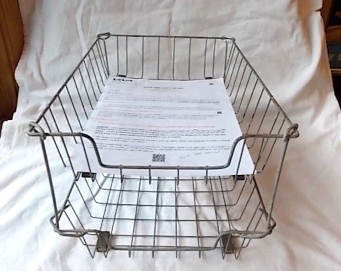 2 Vintage Stacking Wire Paper Sorting Tray Baskets for Desk - Etsy