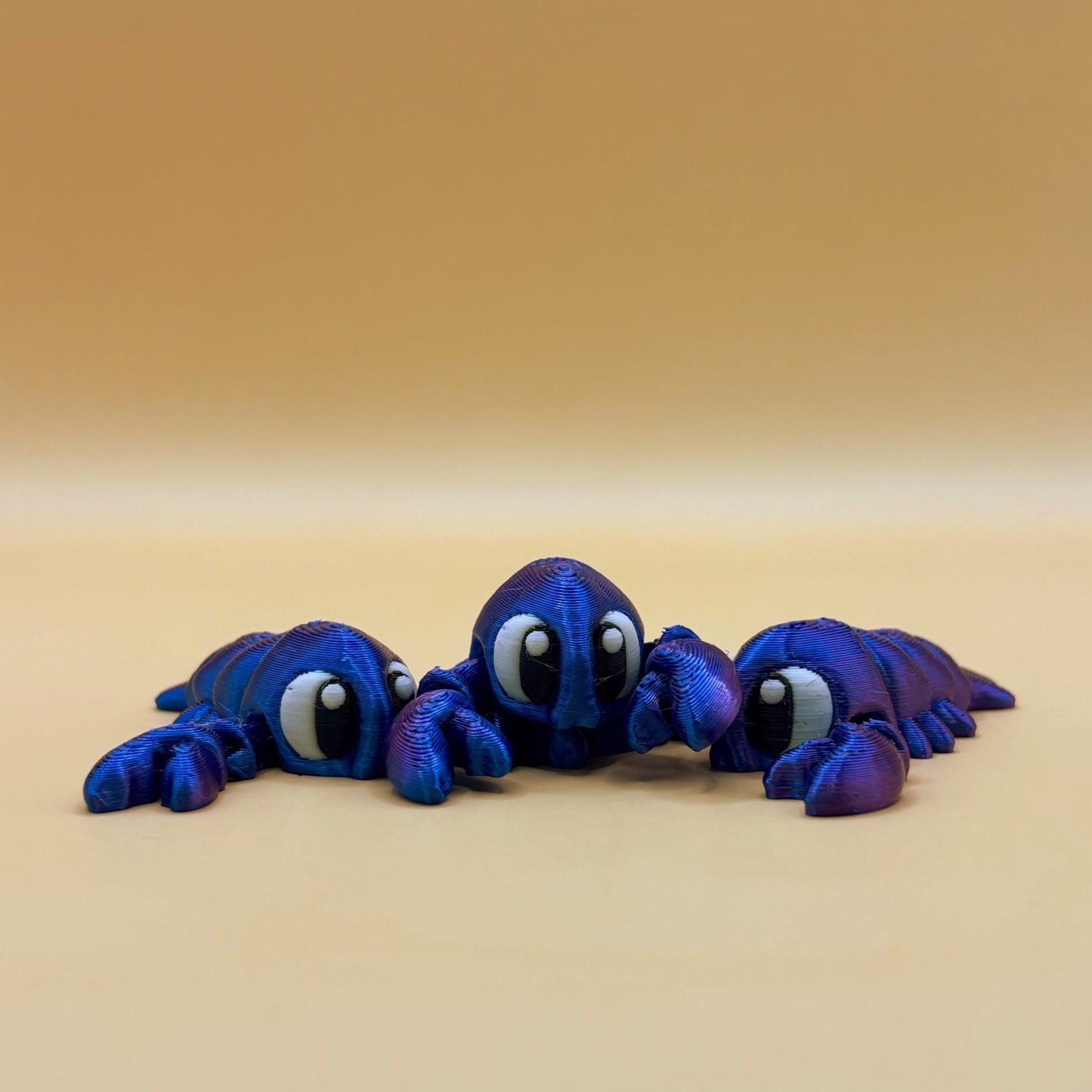 Custom Mini Fish Tank With Articulated Fish – Clownfish, Blue Tang ...