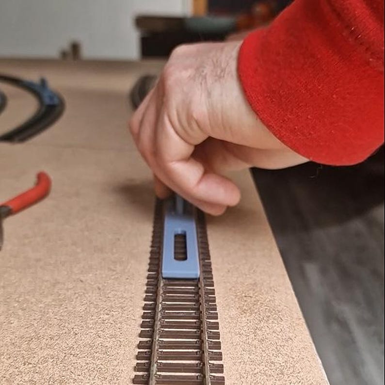 OO/HO Gauge Mega Pack: Model Railway Track Radius Template & Spacers ...