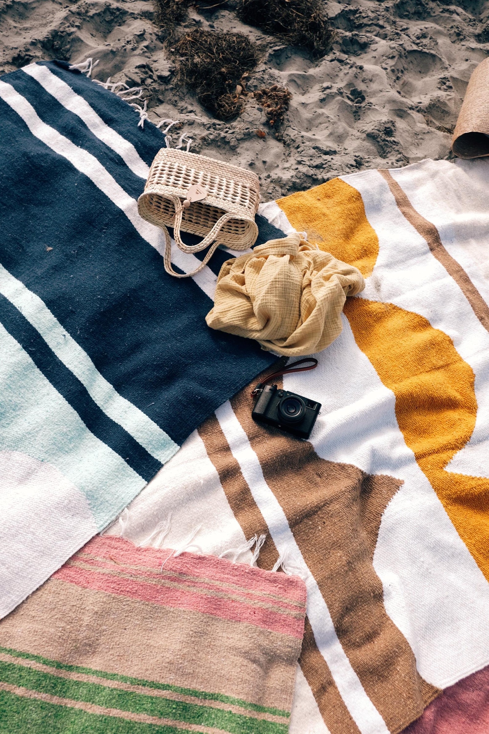 Luna Sol - Blanket Roll | Handwoven Mexican Blanket | Soft & Durable ...