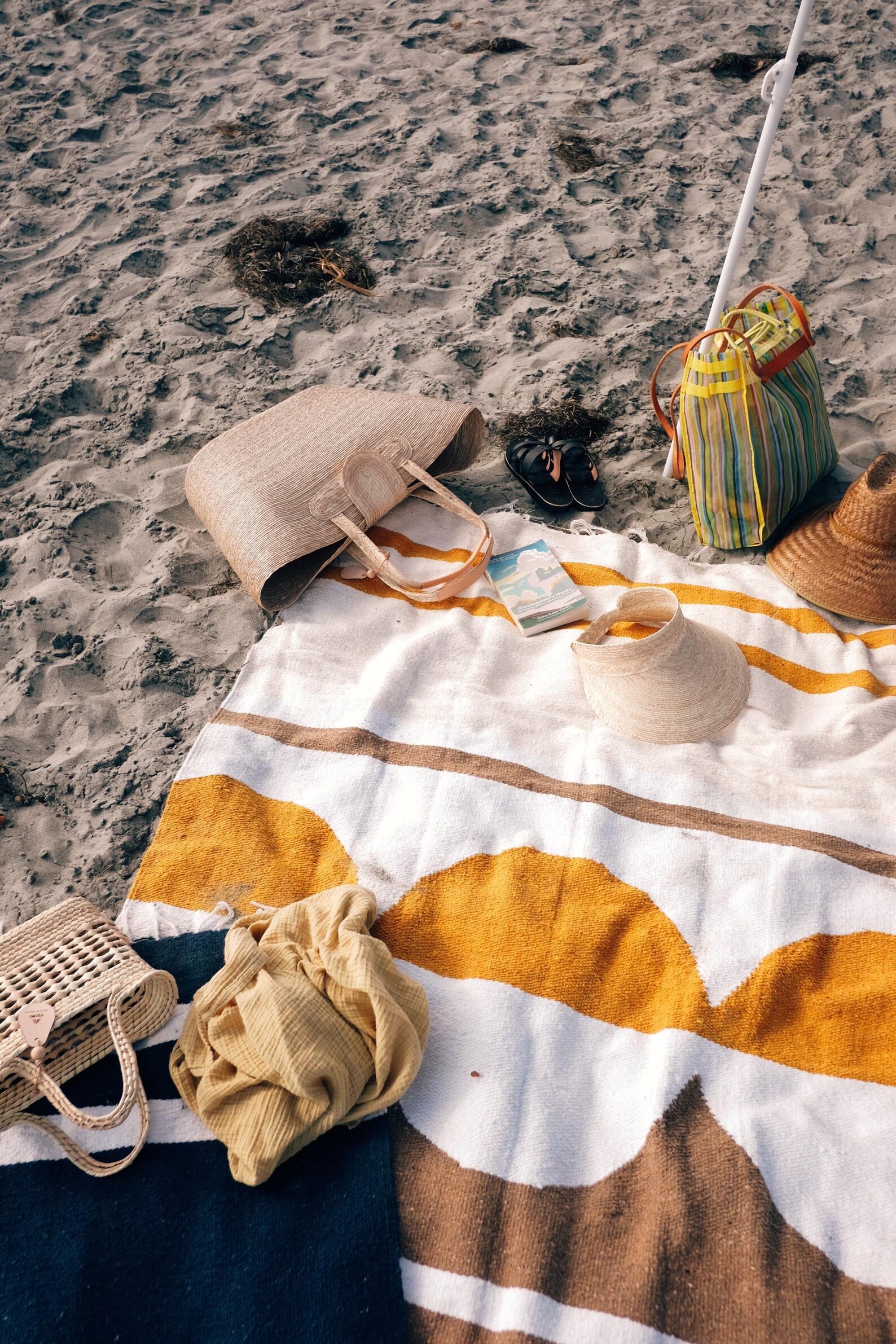 Luna Sol - Blanket Roll | Handwoven Mexican Blanket | Soft & Durable ...