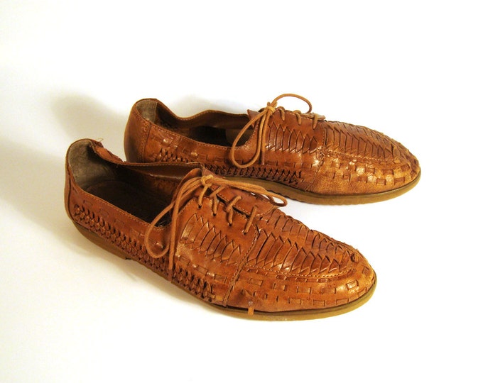 Cherokee Oxford Shoes Vintage 1980s Distressed Woven Brown Lace up ...