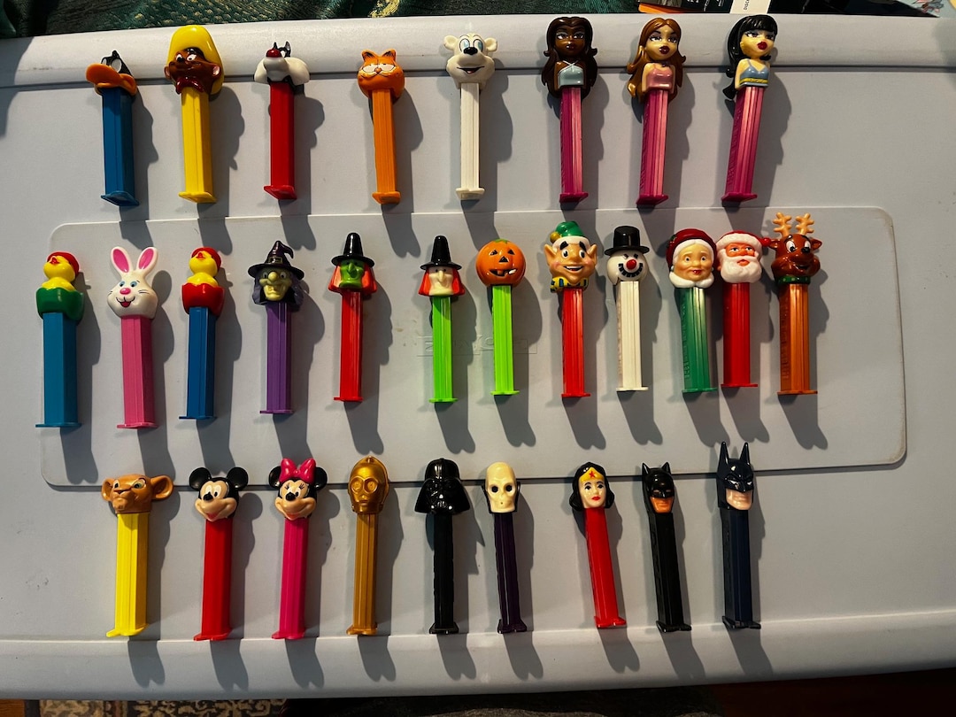 Vintage Pez Dispensers 1980’s-2000’s, Vintage Candy Dispensers - Etsy