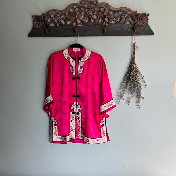 Vintage 1970s Hand Embroidered Chinese Dress Asian… Gem