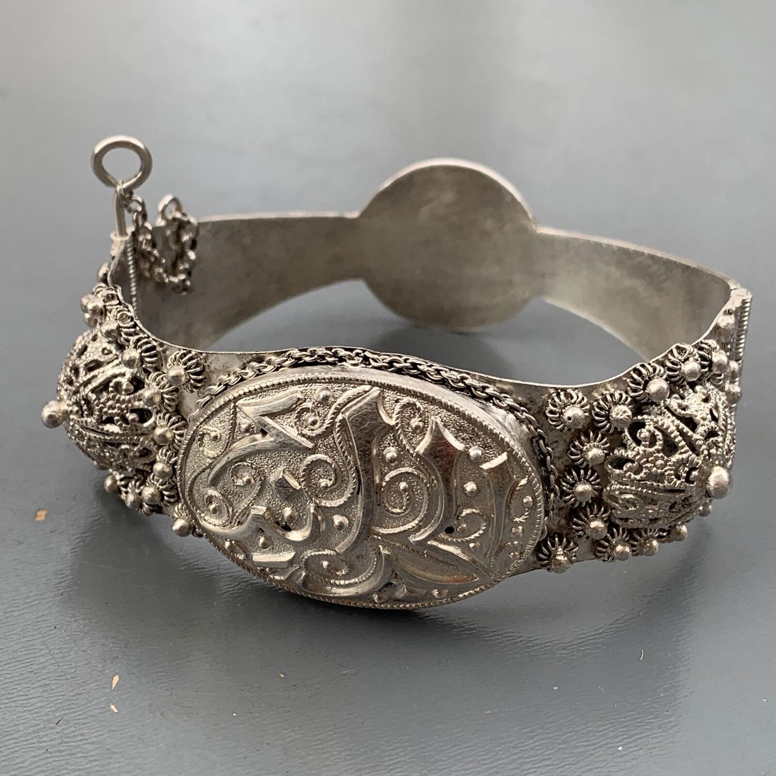 Vintage Etruscan Style Silver Filigree Hinged Bangle . Islamic Arabic ...