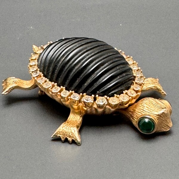 Erwin Pearl Brooch - Etsy