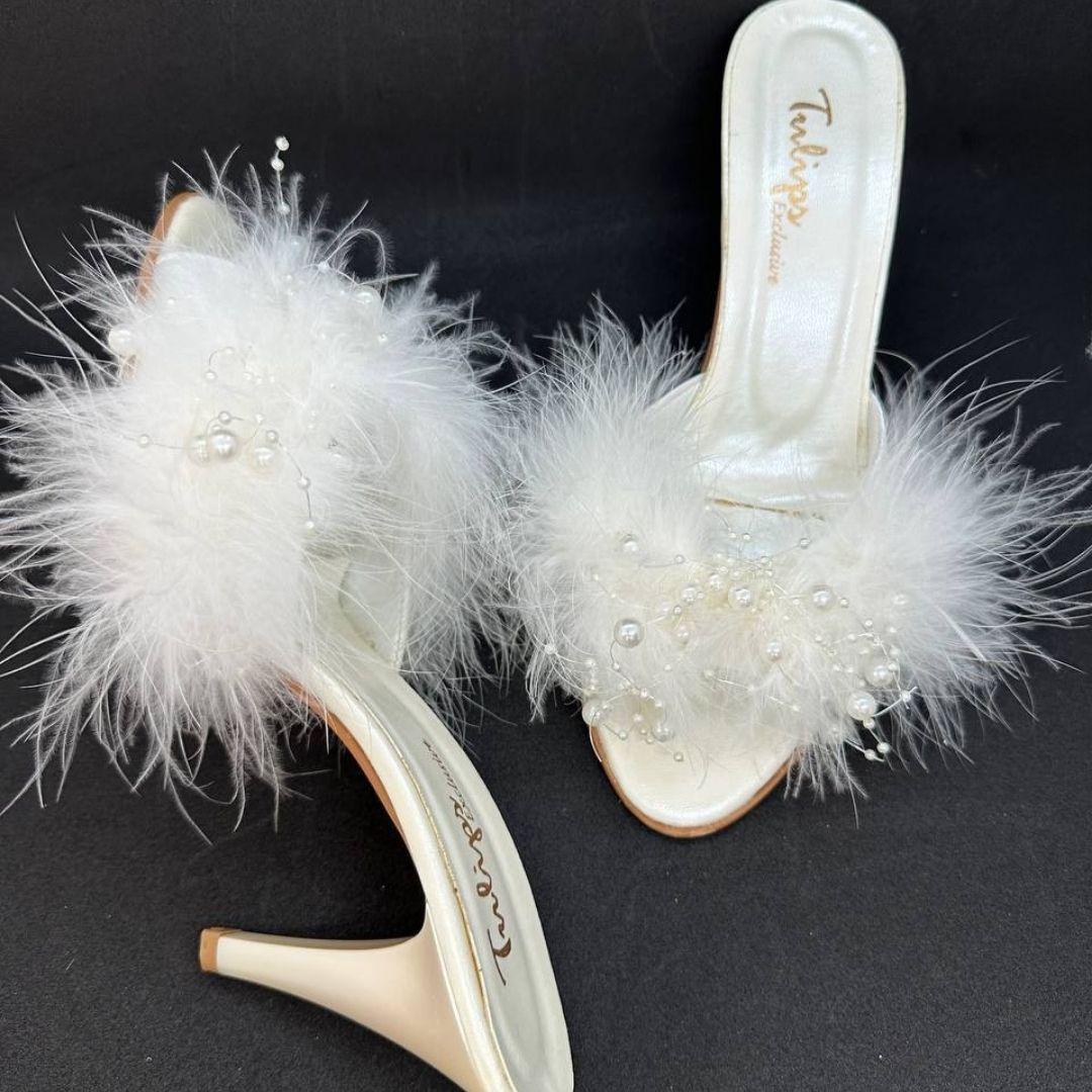 Luxury Pearl-embellished Feather Bridal Slippers – Elegant Wedding ...