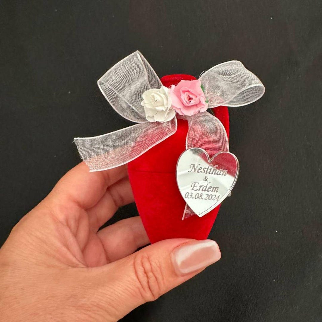 Personalized Red Velvet Henna Favor Pot: Custom Wedding Keepsake - Etsy