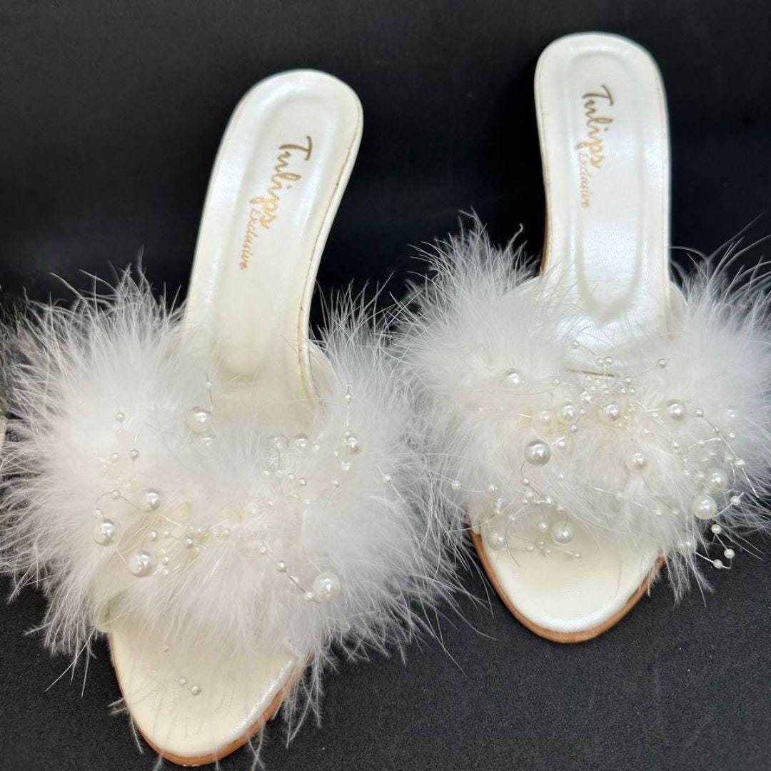 Luxury Pearl-embellished Feather Bridal Slippers – Elegant Wedding ...