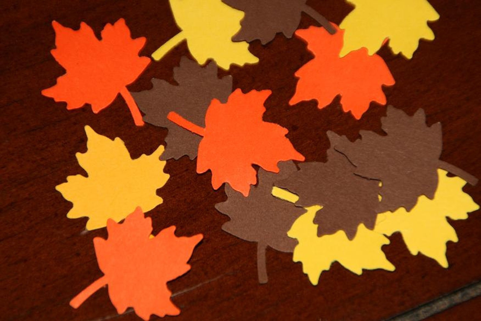 200 Fall Autumn Maple Leaf Embellishment Confetti | Etsy