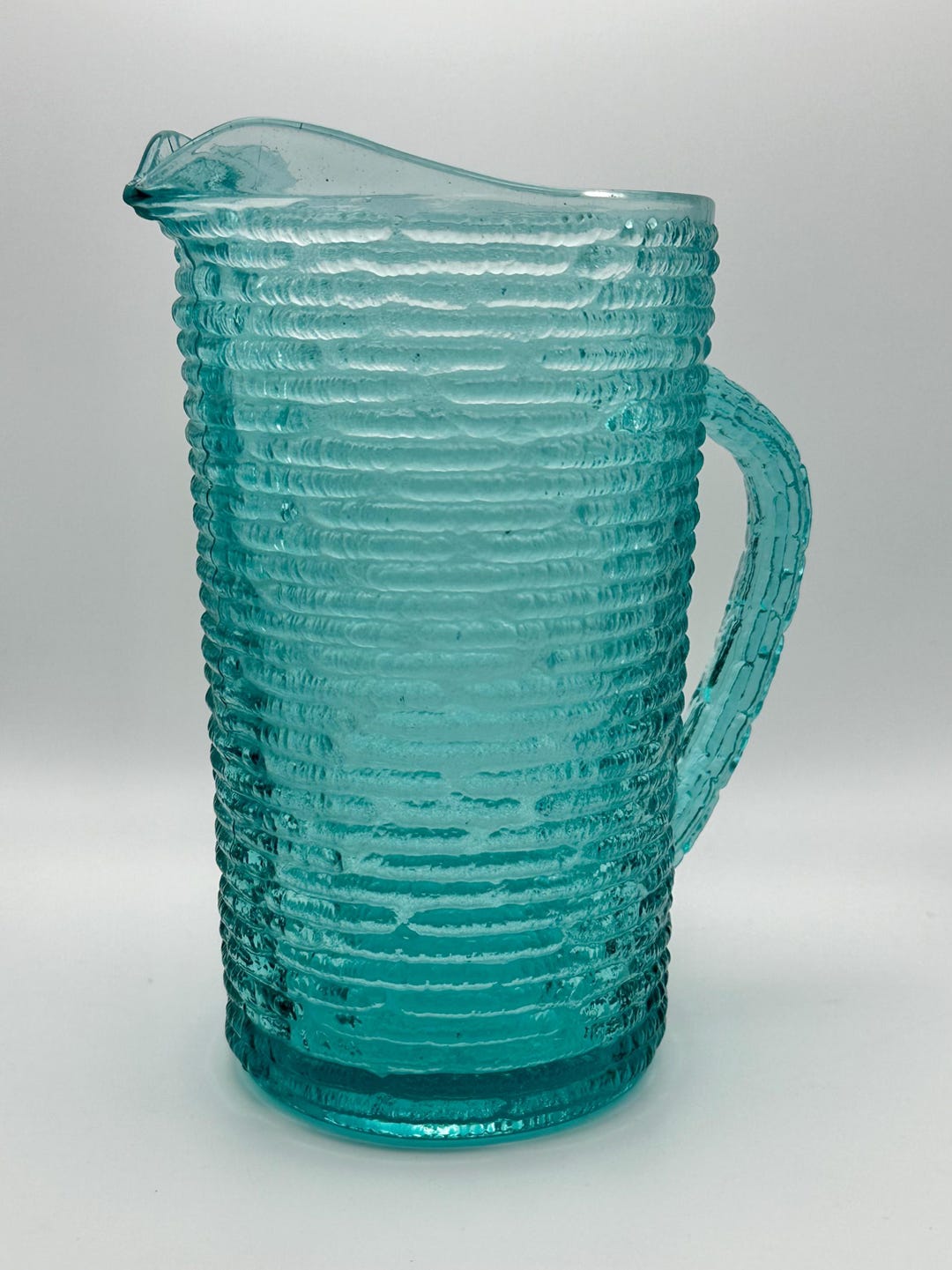 1960s Vintage Anchor Hocking 26 Ounce, Soreno Aquamarine, Bark Design ...