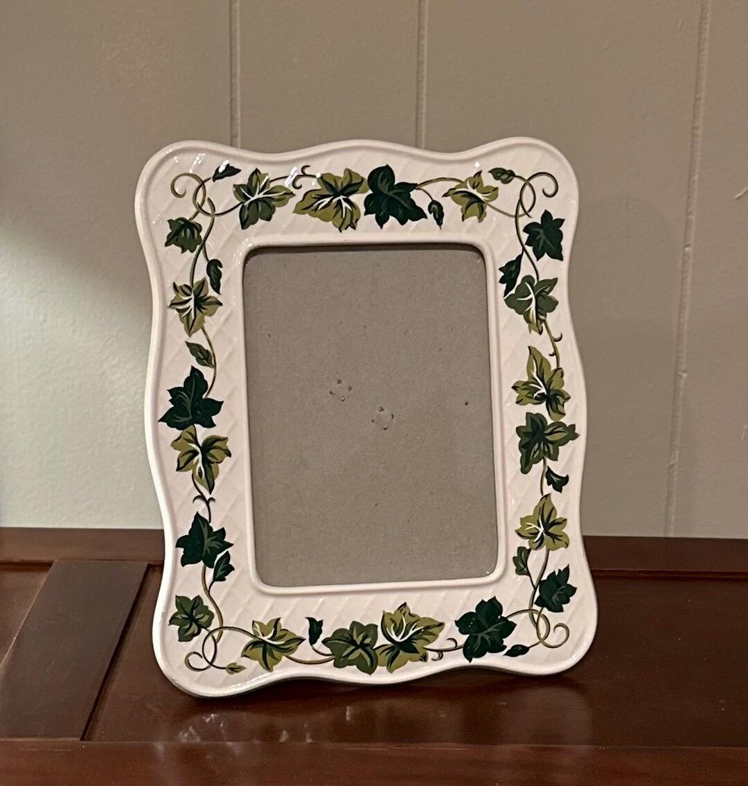 Vintage 1990s Jennifer Moore Porcelain Ivy 5x7 Picture Frame - Etsy