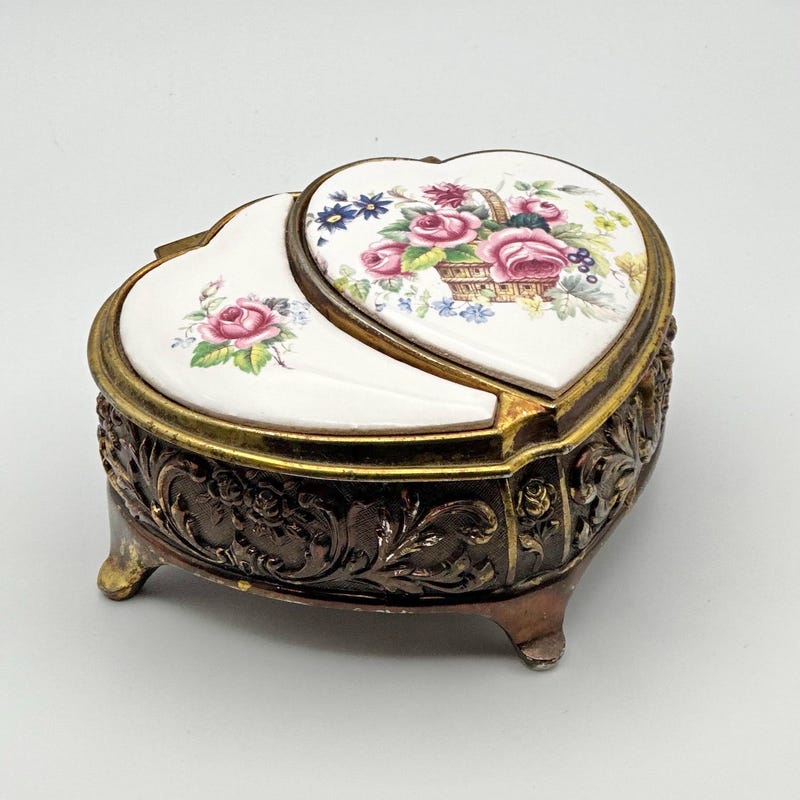 Heart Music Box - Etsy