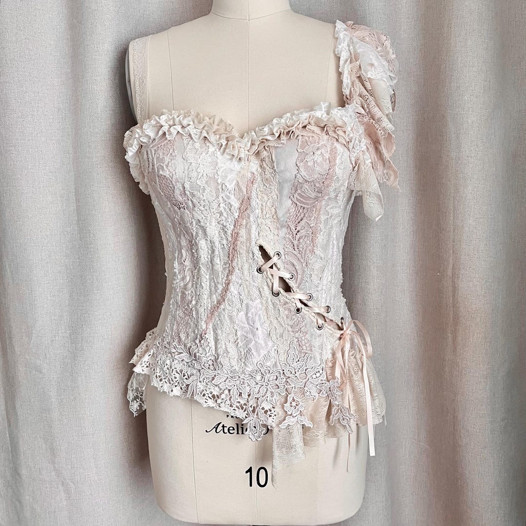 Dusky Basque - Etsy