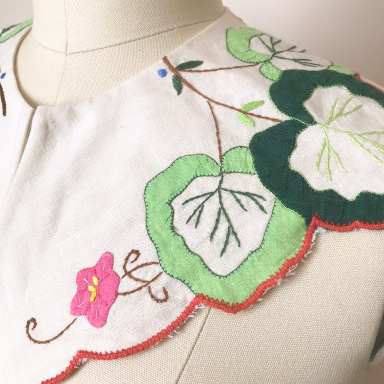 Scalloped Embroidered Collar - Etsy