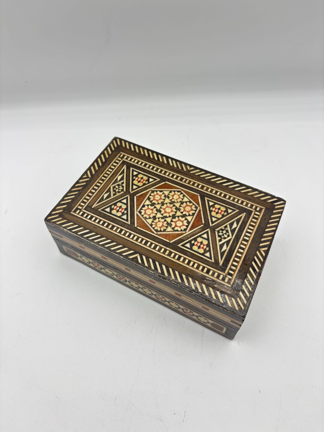 Vintage Middle Eastern Khatam Inlay Trinket Box | Geometric Micro ...