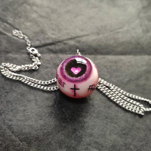 Handmade Resin Eyeball Jewelry, Doodle Eyeball Cute Necklaces, Gothic ...