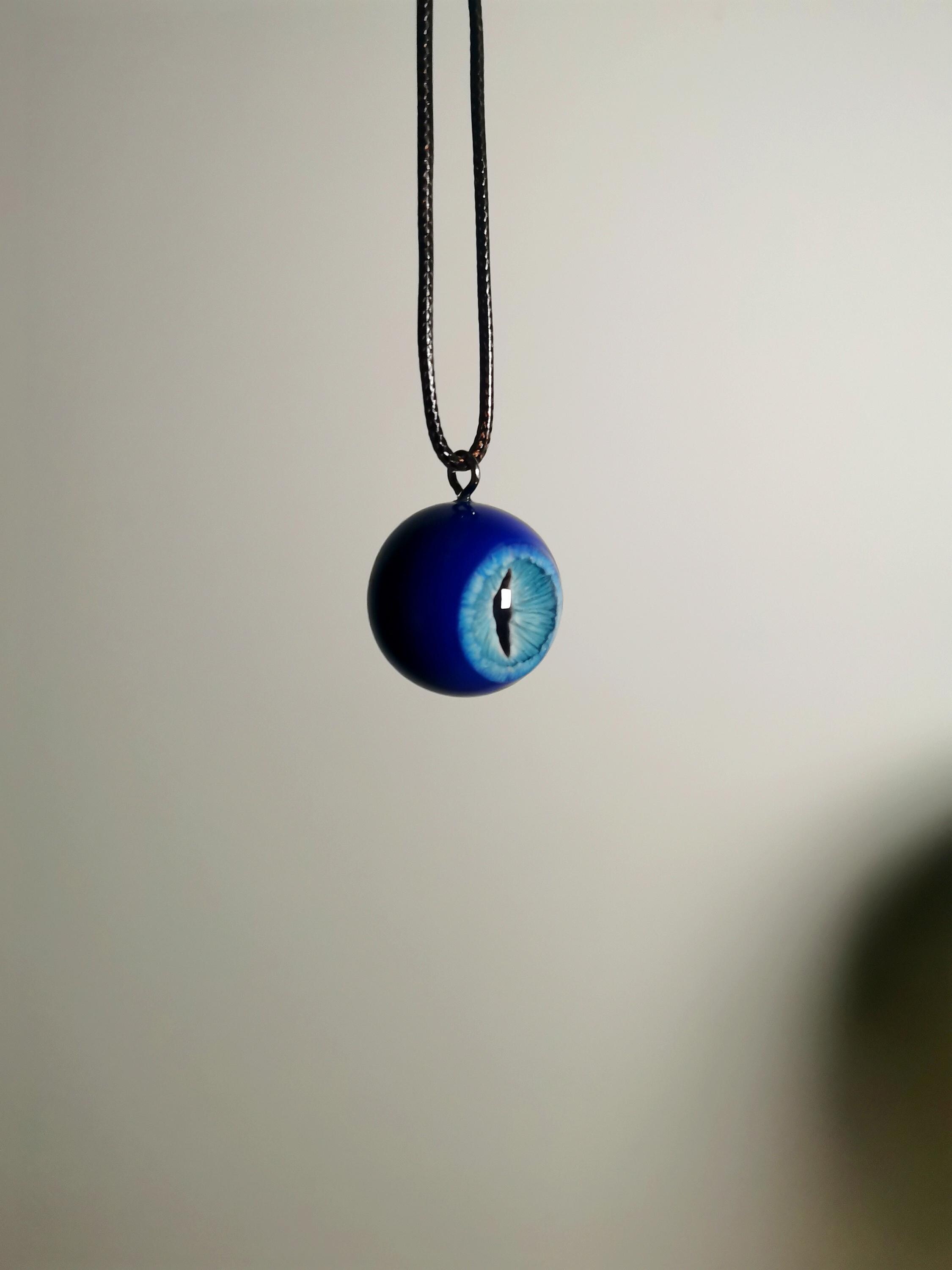 Handmade Resin Eyeball Jewelry,evil Dragon Eyeball Necklaces, Gothic ...
