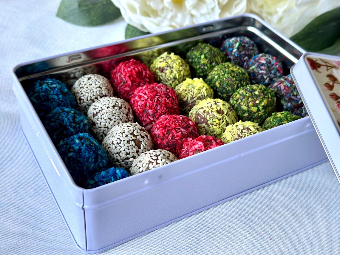 Handmade Chocolate Truffles With Walnuts, Artisan Chocolate Truffle ...