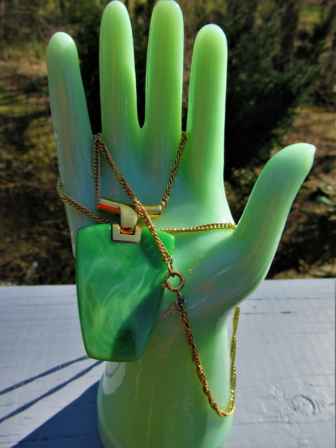 Trifari Crown Gold Tone Jade Lucite Modernist Geometric Pendant ...