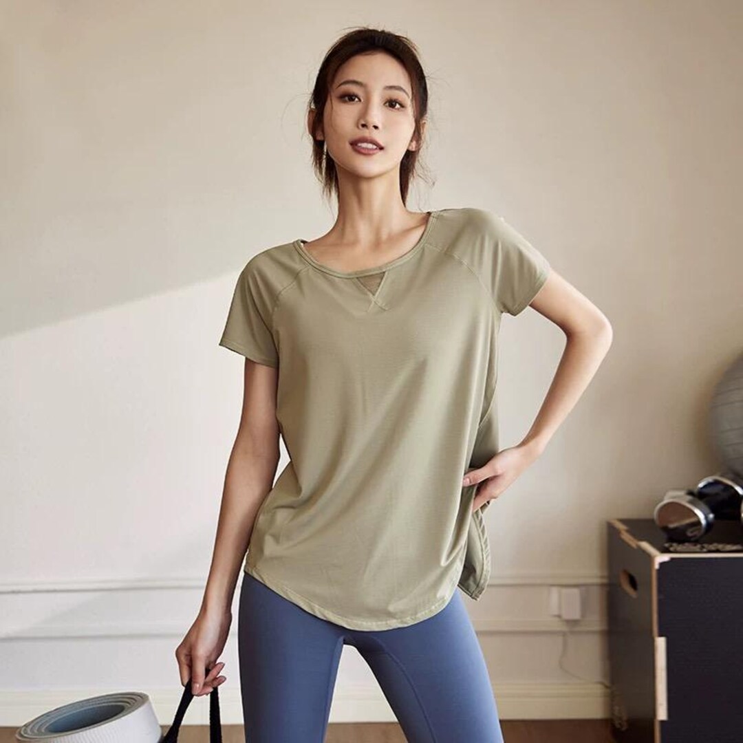 Lightweight Mesh Back Sports Top Yoga, Running & Fitness Shirt ...
