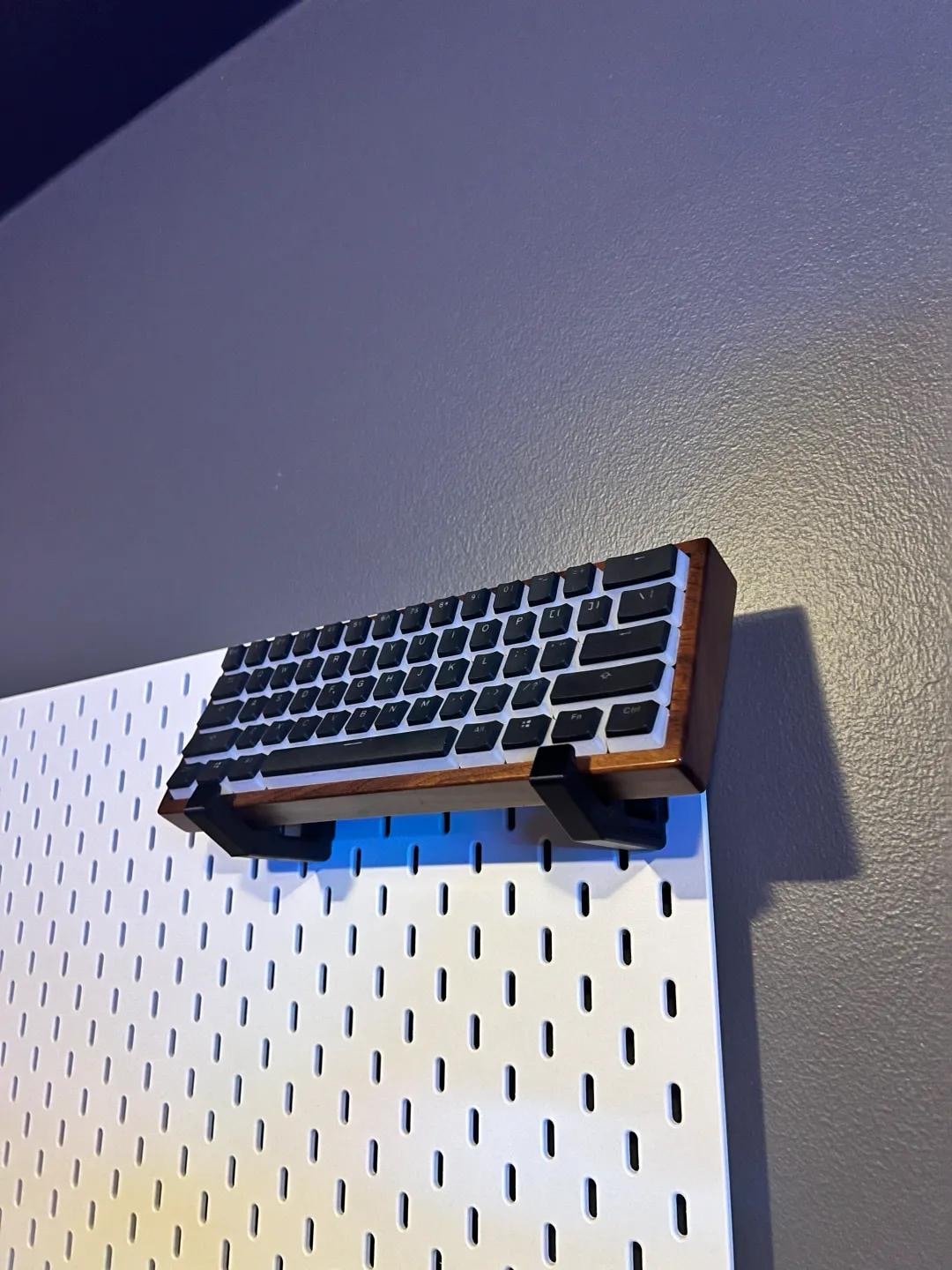Wall Mounted 3D Printed Mechanical Keyboard Display Stand | Adjustable ...