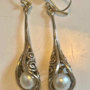Noa Zuman Sterling Silver 925 Scroll Design Pearl Earrings - Etsy