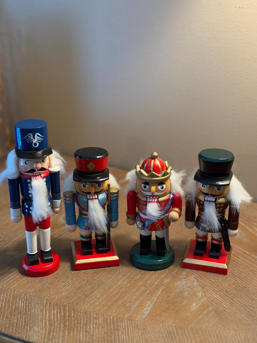 Christmas Nutcrackers | Small Nutcrackers | Winter Decoration ...