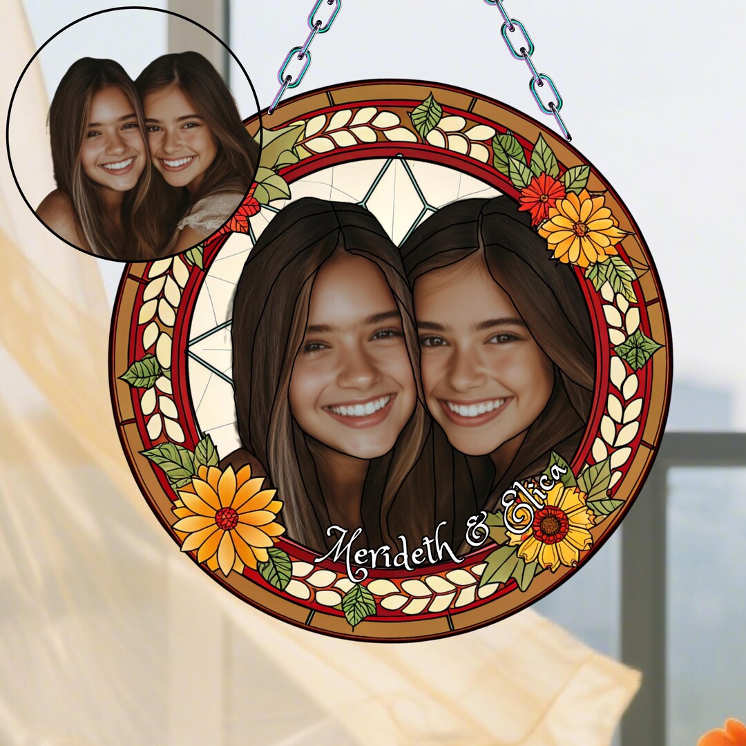 Round Best Friend Suncatcher, Custom Sisters Moon Gift, Circle Window ...