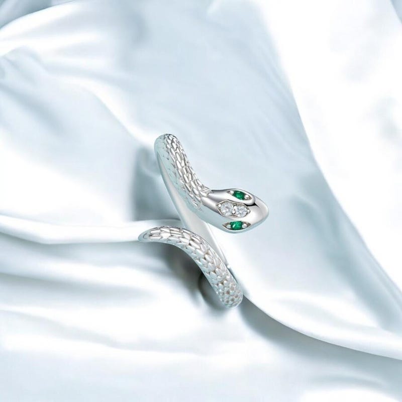 Green Snake Ring - Etsy UK
