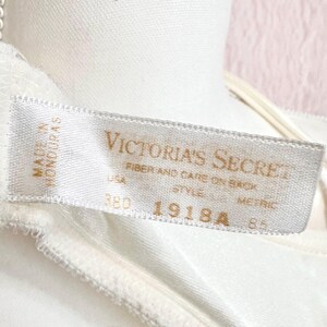 Victoria’s Secret Gold Label Vintage Lace Bra – Size 38D, Ivory & Pink ...