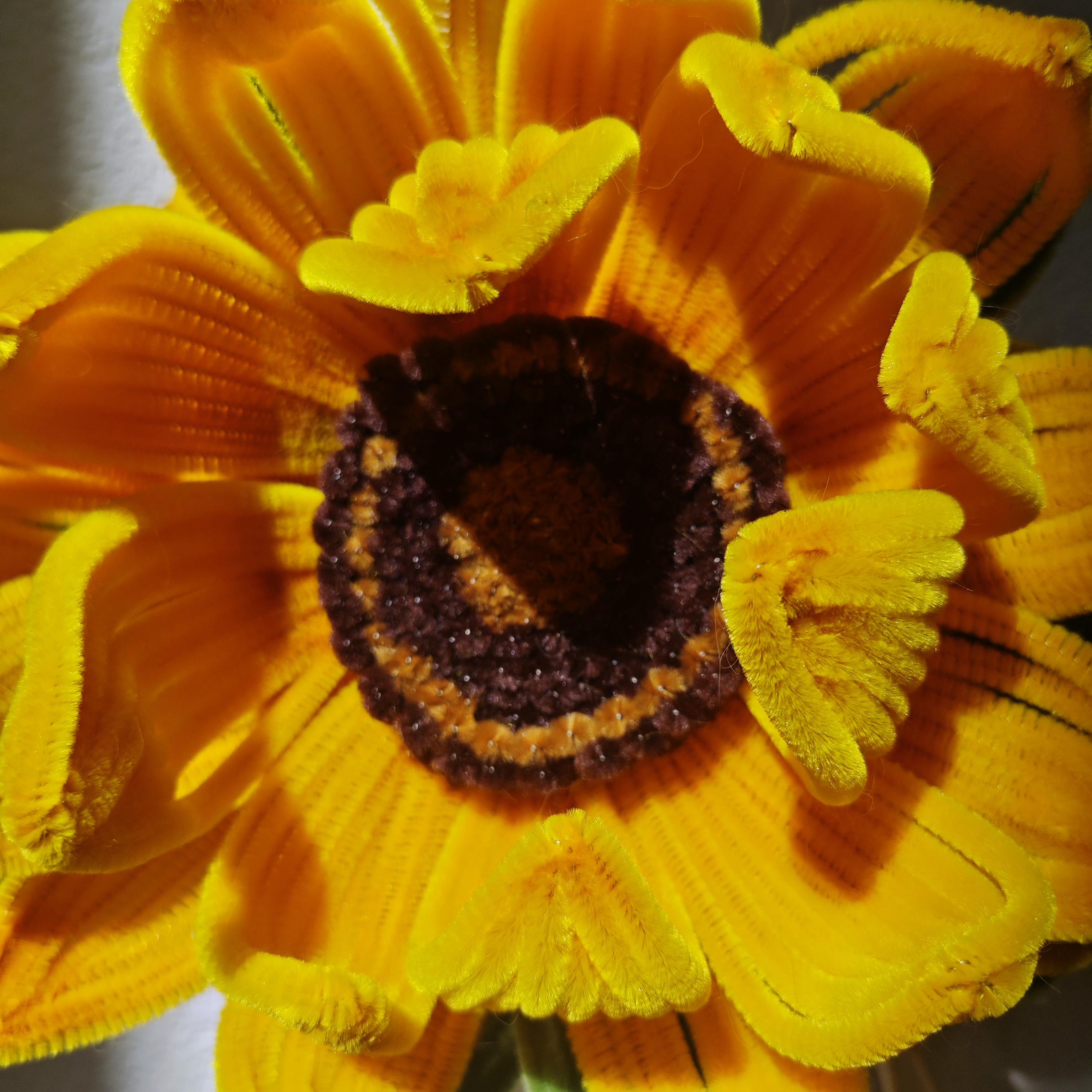 Giant Pipe Cleaner Sunflower Bouquet – Handmade Floral Gift - Etsy