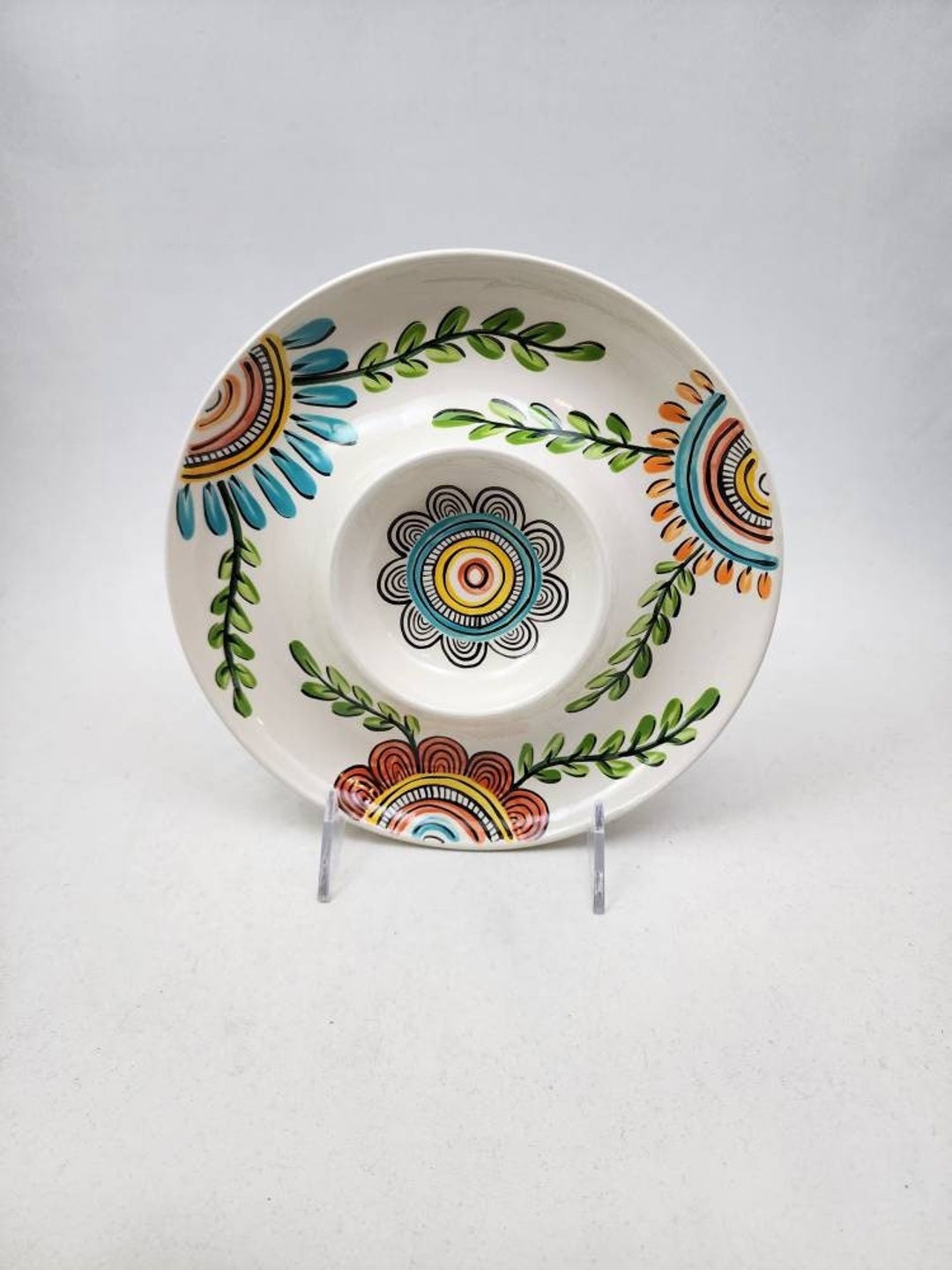 Appetizer Dish / Snack Plate / Chip and Dip / Hummus and Veggies Cheese ...