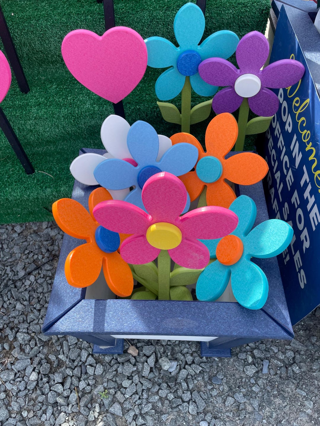 Amish Made Poly Daisy Yard Stake: Weatherproof Garden Decor - Etsy