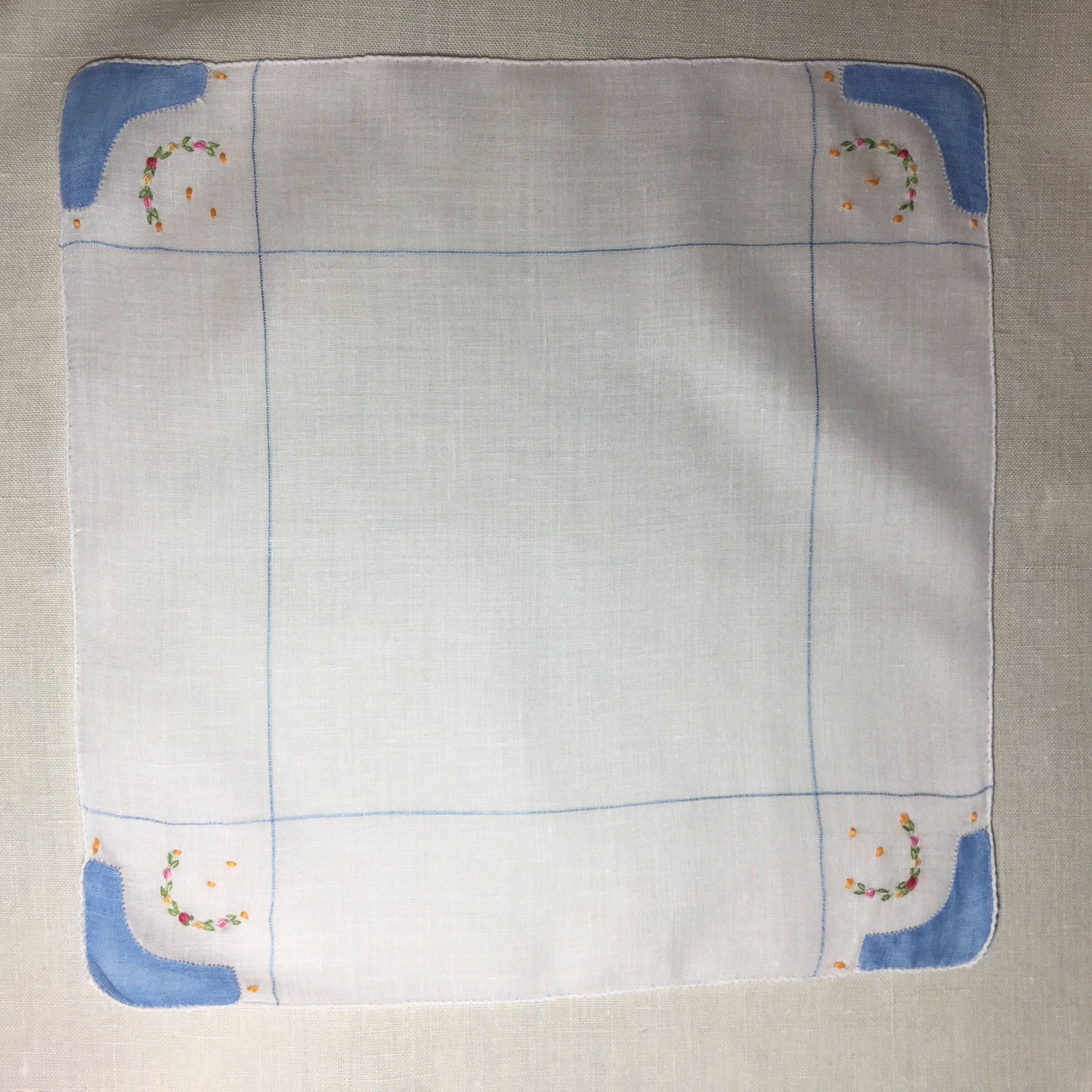 Antique White Hanky From the 1930s With a Embroidered Flowers ...