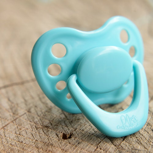 Magnetic Newborn Pacifier for Reborns Magnetic Pacifier - Etsy