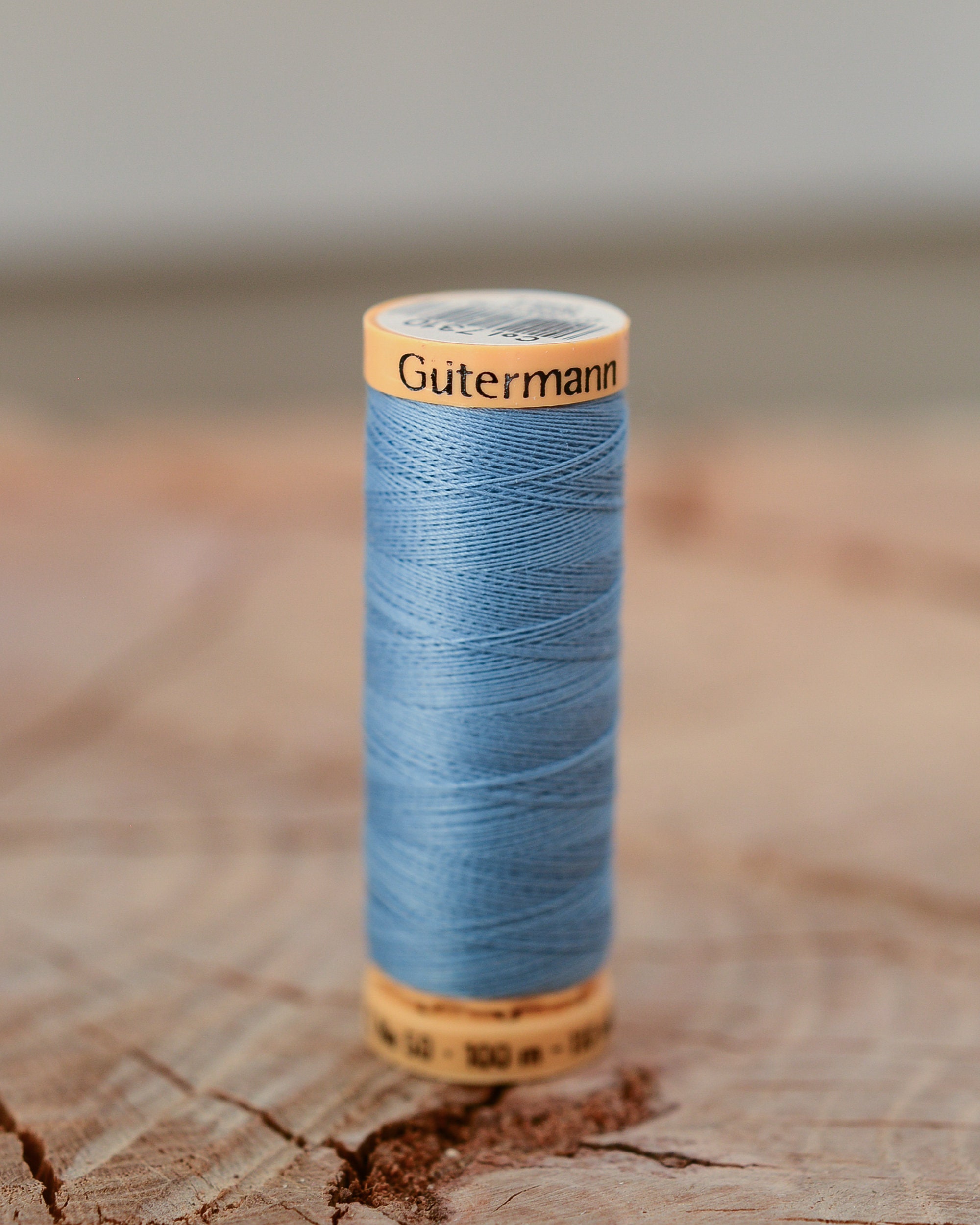 Materials Upholstery Blue Cotton Thread Gutermann #7290 Sewing Thread ...
