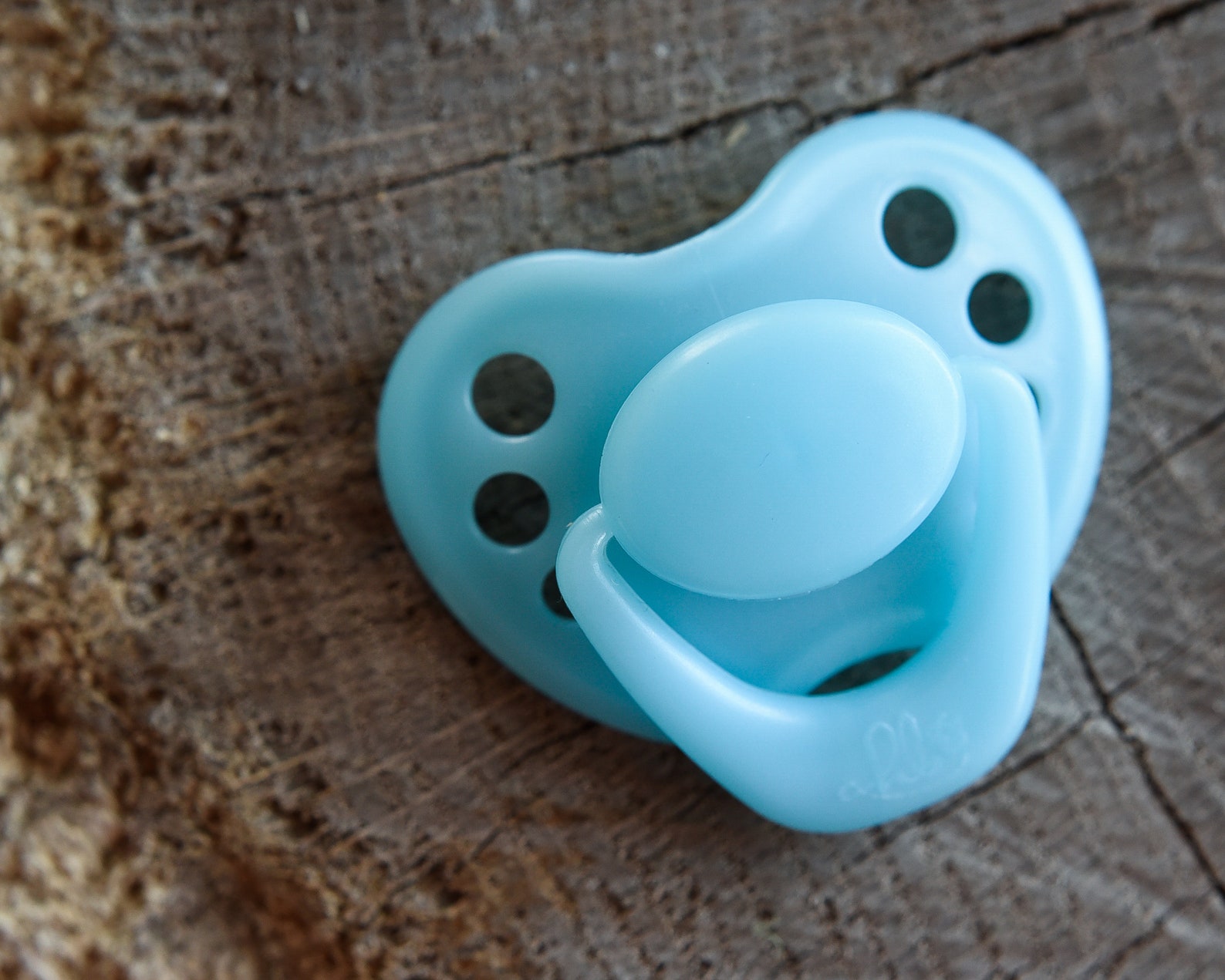 Magnetic Newborn Pacifier for Reborns Magnetic Pacifier - Etsy