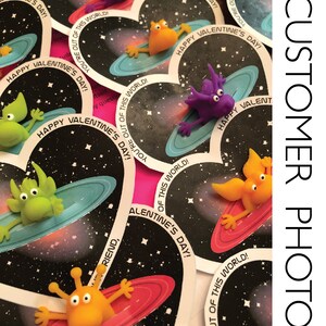 Saturn Sucker Valentines Share the Same Space Science Lollipop Heart ...