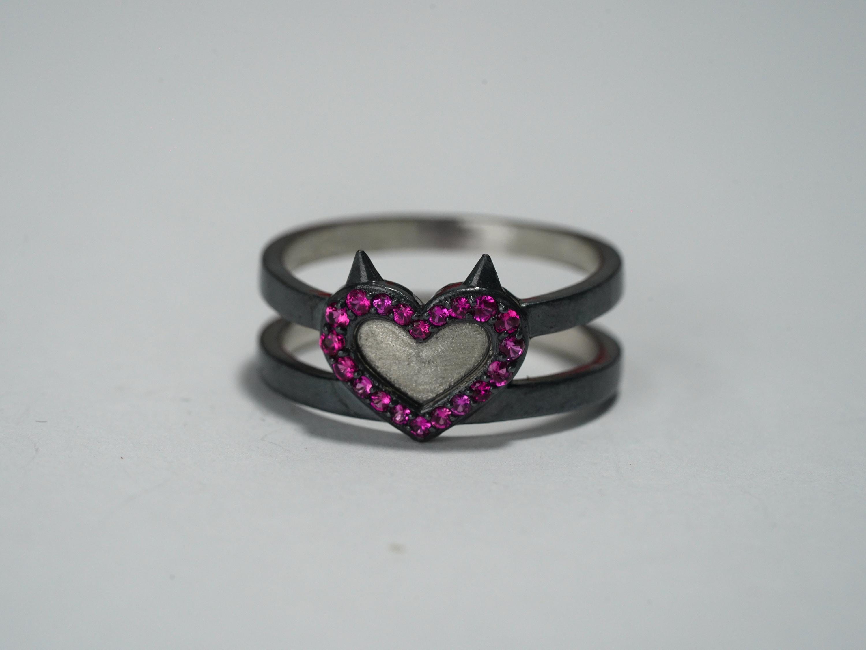 EXCLUSIVE Clove Butterflies and Heart Ring - Sterling Silver 950 ...