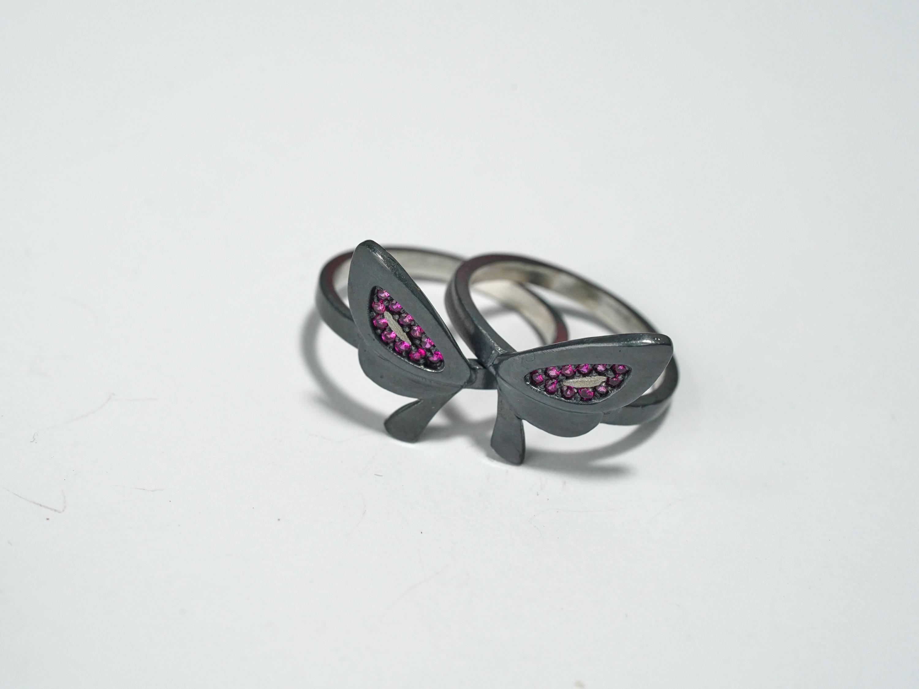 EXCLUSIVE Clove Butterflies and Heart Ring - Sterling Silver 950 ...