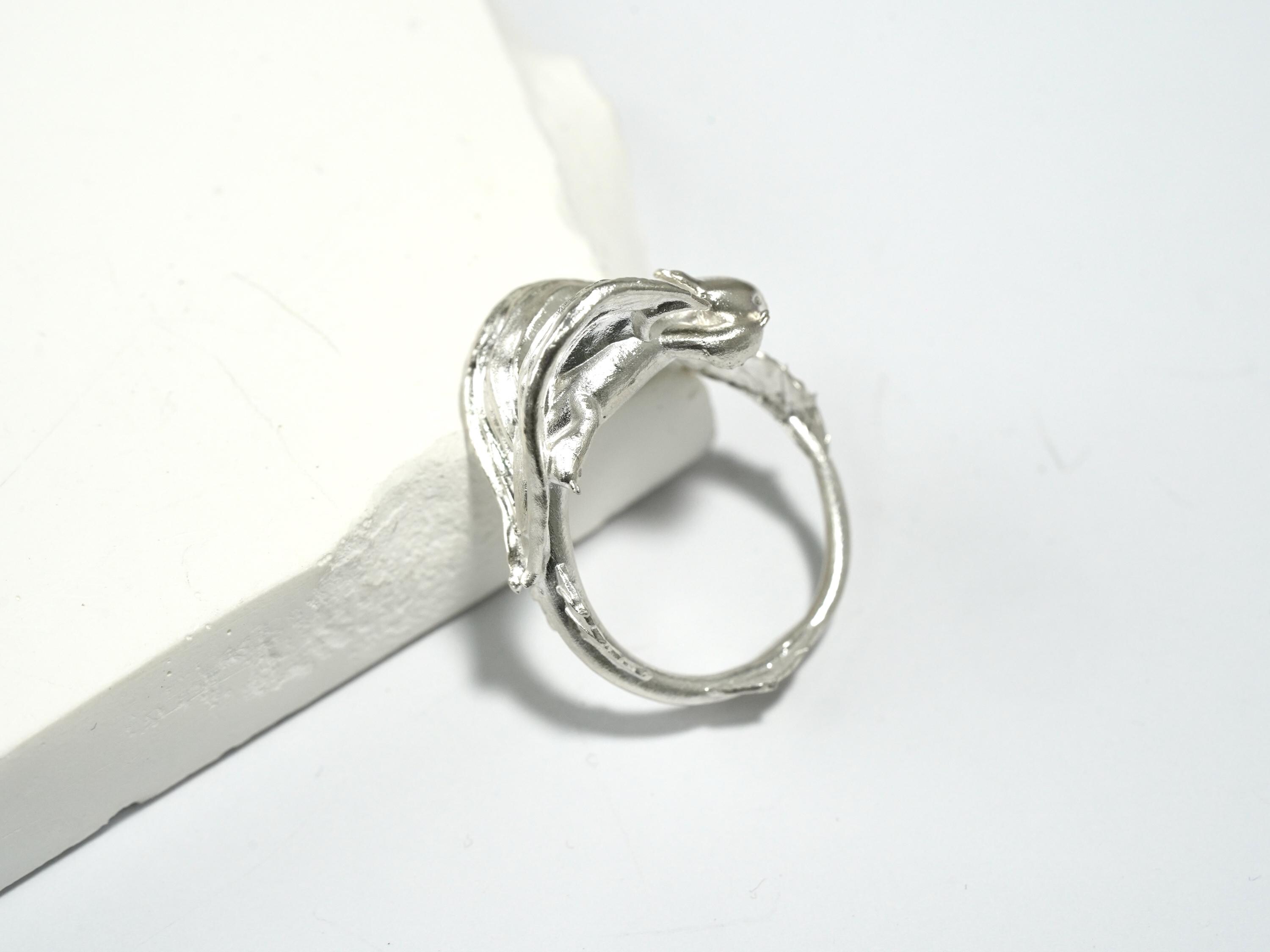 EXCLUSIVE Light Fury Dragon Ring, Handmade How to Train Your Dragon ...