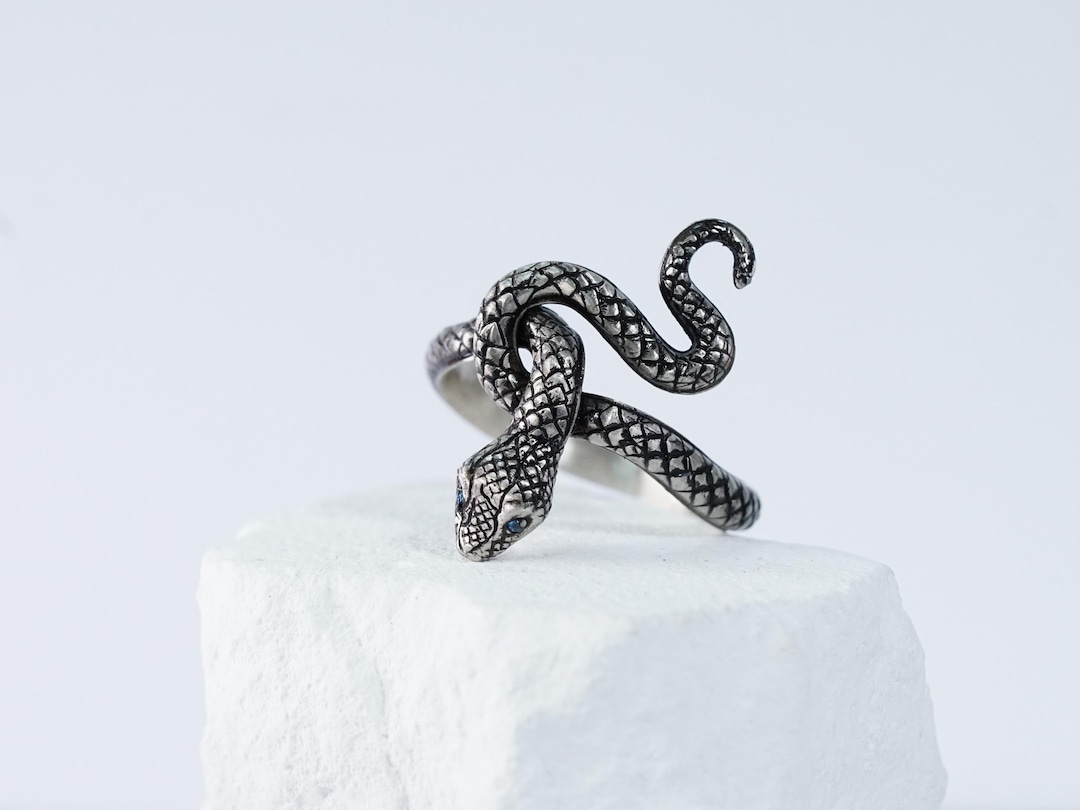 EXCLUSIVE Dark Souls- Covetous Silver Serpent Ring, Handmade 950 Silver Fantasy Jewelry ...
